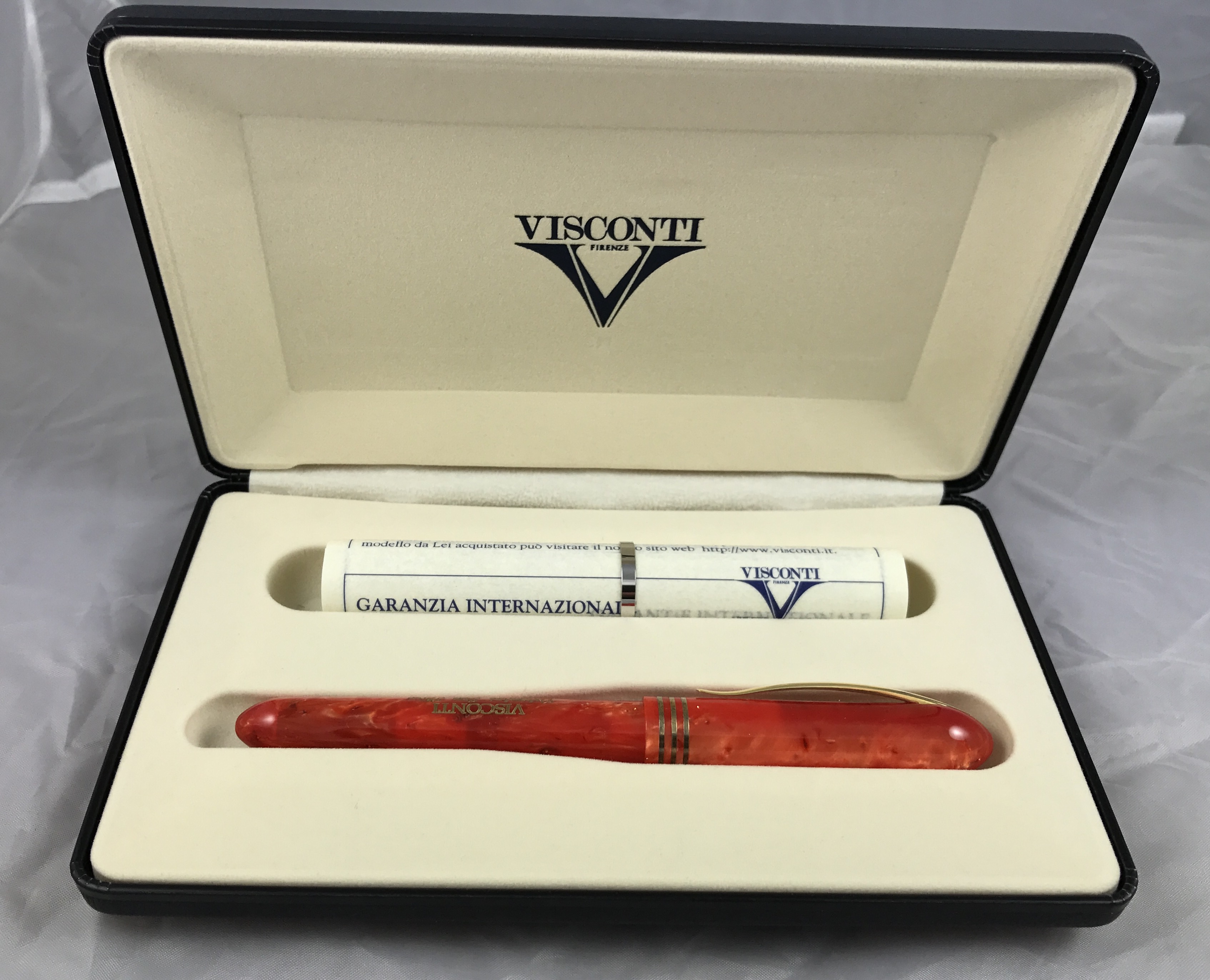 Visconti Columbus Pen Show LE fountain pen | fountain pen users